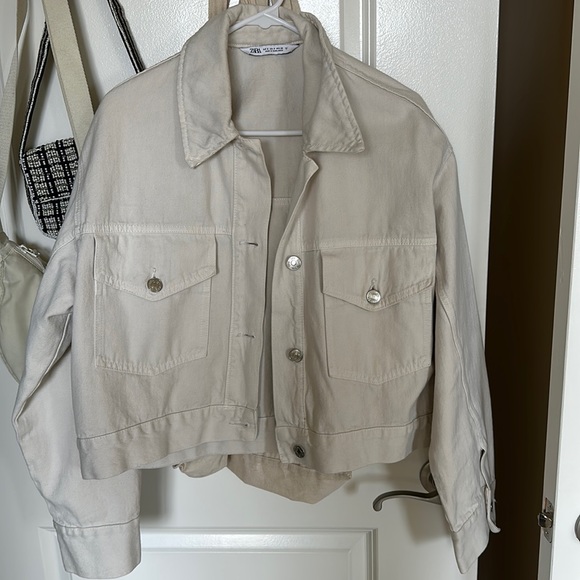Zara | Jackets & Coats | Cream Cropped Denim Jacket | Poshmark